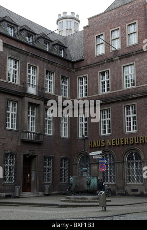 Germany, Cologne, the building Haus Neuerburg at the square ...