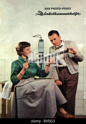 1950s, historical, male and female lab technicians in white coats ...