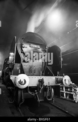 "Schools Class" steam locomotive 30926 Repton pictured in the shed at ...