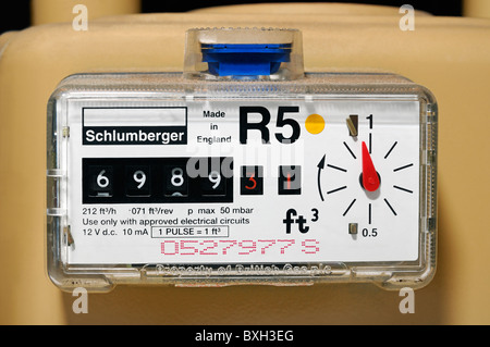 Domestic Gas Meter United Kingdom Stock Photo - Alamy