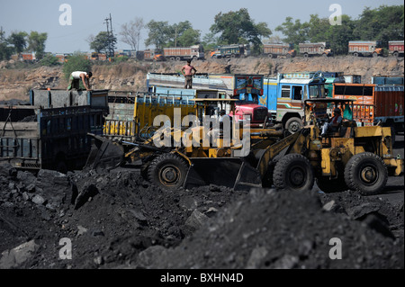 India Jharkhand Dhanbad , coal mining of Bharat coking coal Ltd Stock ...