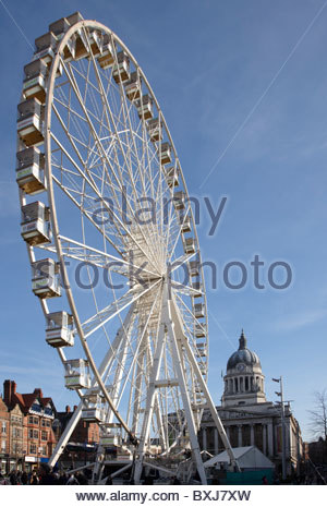 The Nottingham eye, ferris wheel in Nottingham's old market square ...