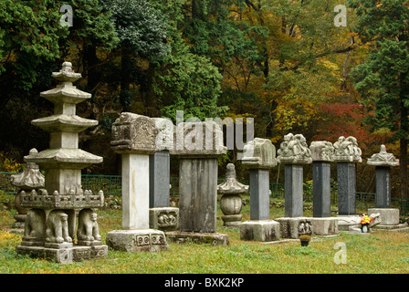 Monument at Seonamsa Buddhist temple, South Korea Stock Photo - Alamy