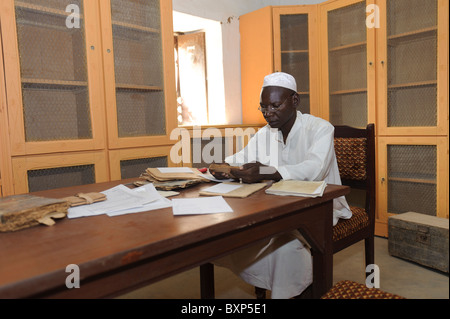 Manuscript library in Djenne. Mali Stock Photo - Alamy