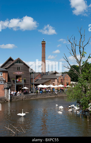 Cox's yard, Stratford upon Avon, riverside restaurant, Bankside ...