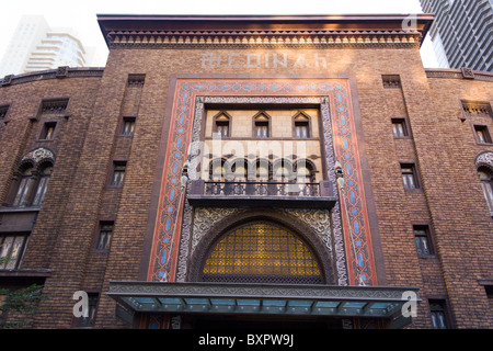 MEDINAH TEMPLE CHICAGO Stock Photo - Alamy