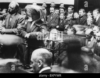DR. CRIPPEN - HAWLEY CRIPPEN (1862-1910) American homeopath being ...