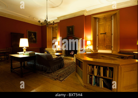 Interior of The Library at Stevenstone, Great Torrington, Devon ...