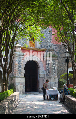 Church in Mexico City Stock Photo - Alamy