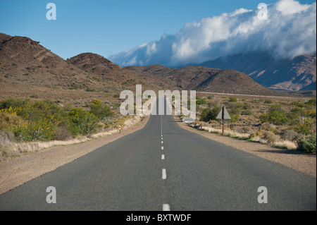 Mountain Pass Road, Route N12 at Outeniqua Pass near Geroge, Western ...