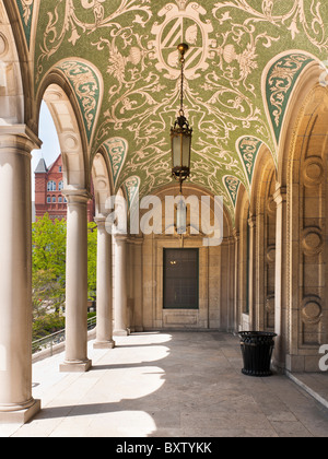 The Memorial Union Terrace at the University of Wisconsin campus, with ...
