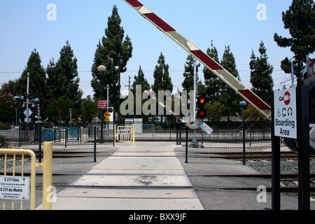 Caltrain Pedestrian Grade Crossing, Mountain View California Stock ...