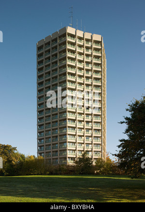 Point Royal Tower Easthampstead, Bracknell Stock Photo - Alamy