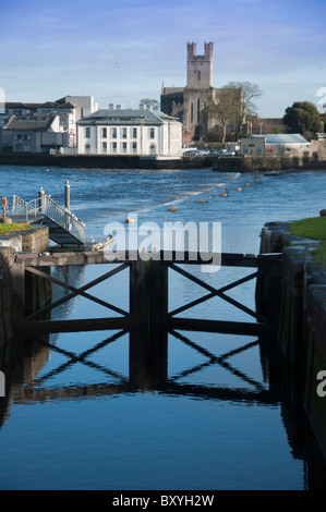 A lock on the Shannon river estuary at the city of Limerick, Republic ...