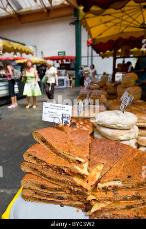 London Borough Market de gustibus traditional Italian bread stall ...