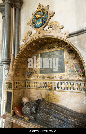 Knights Templar effigy tomb Temple Church, Inns of Court, London ...