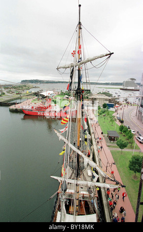 A Tall Ship in Cardiff Bay Stock Photo - Alamy