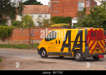 AA Breakdown vehicle England UK, home emergency vehicles roadside Stock ...