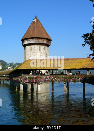 Historic Kapell Bridge, Water Tower and Hofkirche Church (in background ...