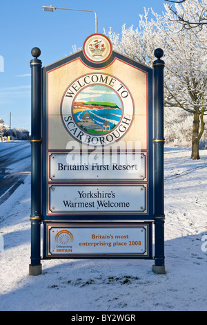 Welcome to Scarborough sign UK England Scarborough town centre guide ...