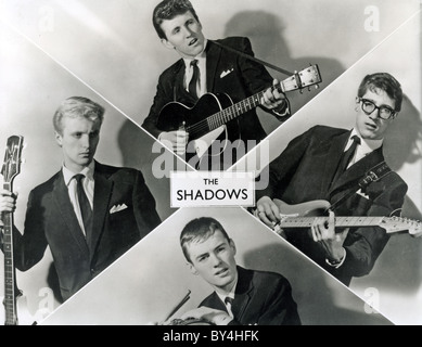 THE SHADOWS UK pop group in 1968 from l: Bruce Welch, John Stock Photo ...