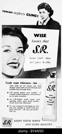 Black and white magazine advert for Gibbs Dentifrice toothpaste circa ...