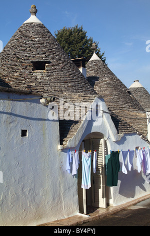 Old ancient italian house trulli interior Stock Photo - Alamy