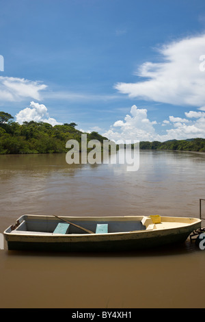 The Tempisque River flowing through Palo Verde National Park in the ...