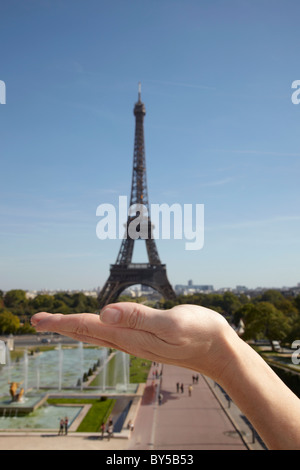 Optical illusion. Unknown Stock Photo - Alamy