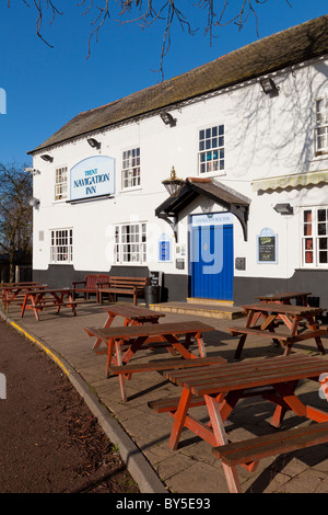 "The Navigation Inn" at Trent Lock Sawley near Long Eaton Derbyshire ...