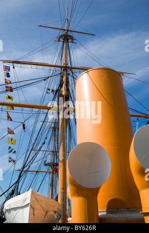 Steam funnel funnels, rigging & mast on upper deck of HMS Warrior ...