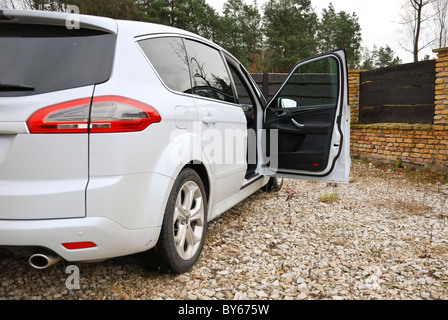Minivan with doors open Stock Photo - Alamy