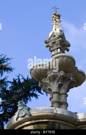 The Hitchman Fountain in Jephson Gardens in Leamington Spa, England, UK ...