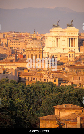VIEW FROM MONTE GIANICOLO, SKYLINE, ROME, ITALY Stock Photo - Alamy