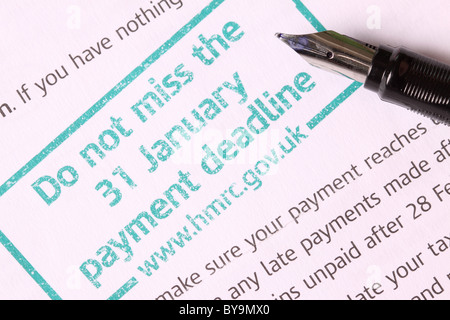 HMRC tax payment deadline 31 st January reminder Stock Photo - Alamy
