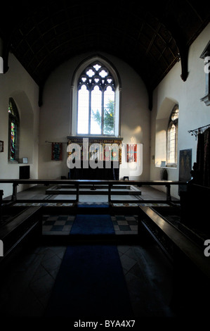 Kintbury Parish Church Interior Berkshire UK Alter Stock Photo - Alamy