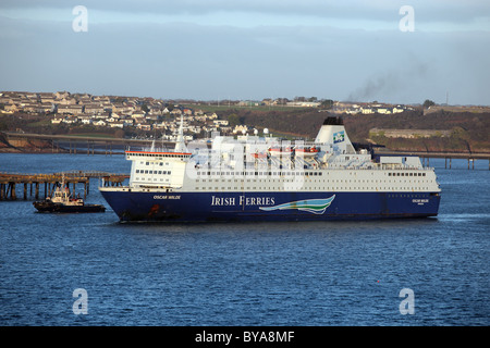 Irish Ferries passenger ship oscar Wilde departing from Pembroke Dock ...