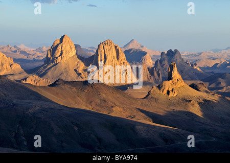 Hoggar Mountains (Ahaggar), mountain range formed from volcanic Stock ...