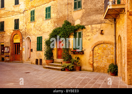 Castelmuzio, Tuscany, Italy Stock Photo - Alamy