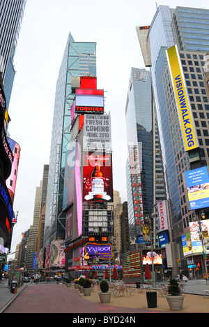 Billboards in Times Square advertising Broadway shows and the TKTS half ...