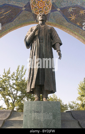 Statue, Dushanbe, Tajikistan, Central Asia, Asia Stock Photo - Alamy