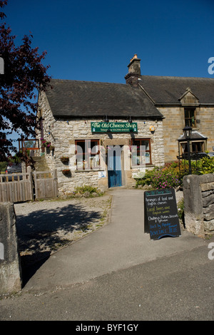 Hartington village square and the Old Cheese Shop in Derbyshire Stock ...