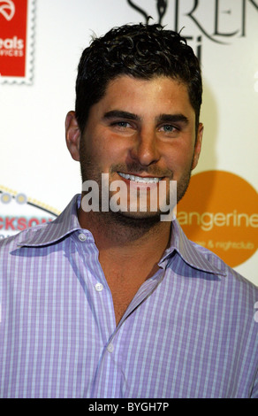Mark Bulger NFL Pro Bowler Steven Jackson Hosts Charity Fashion Show ...