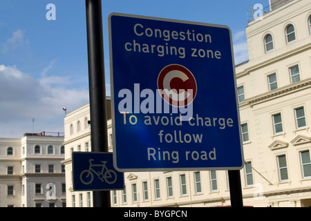 congestion charge zone london inner traffic camera Stock Photo - Alamy