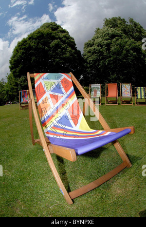 The Finishing Academy's Jill Pollitt teaches deckchair etiquette to ...