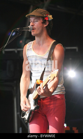 The Holloways Ben & Jerry's Sundae Music Festival Clapham Comon - Day 1 ...