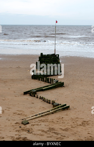 Sea Defence Groins at Hunstanton Stock Photo - Alamy