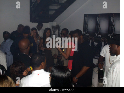 Sean Combs aka P Diddy and his entourage promoting his Sean John ...