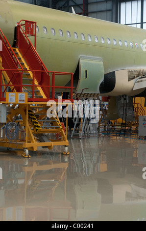 Parts of the Airbus A320 and A321 fuselage, airframes and wings are ...