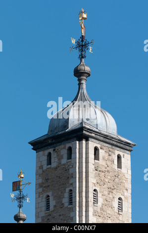 UK, London, close up detail of the houses of Parliament and the ...